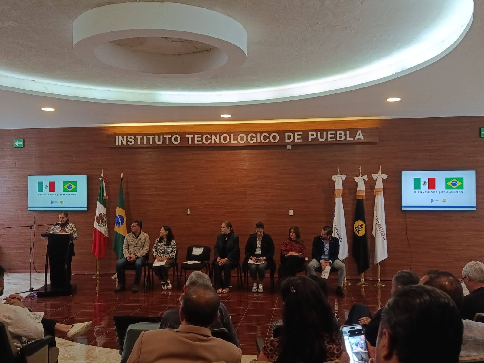 Visitan el TECNM Puebla, 15 rectorías de Brasil. – Instituto ...
